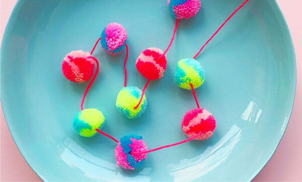 How to Make a Lightweight Pinboard for Your Home Office