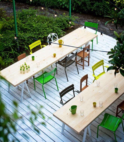 Colorful Outdoor Furniture Pieces to Bring Joy to Your Yard
